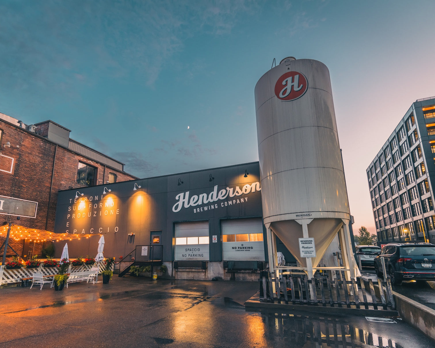 Craft Beer Delivery Toronto – Henderson Brewing Company